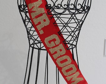 Semi-cursive Groom to Be Wedding Sash - Etsy