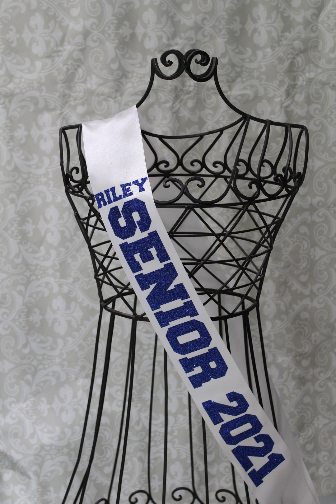 Senior Sash With Year and Personalized Name - Etsy