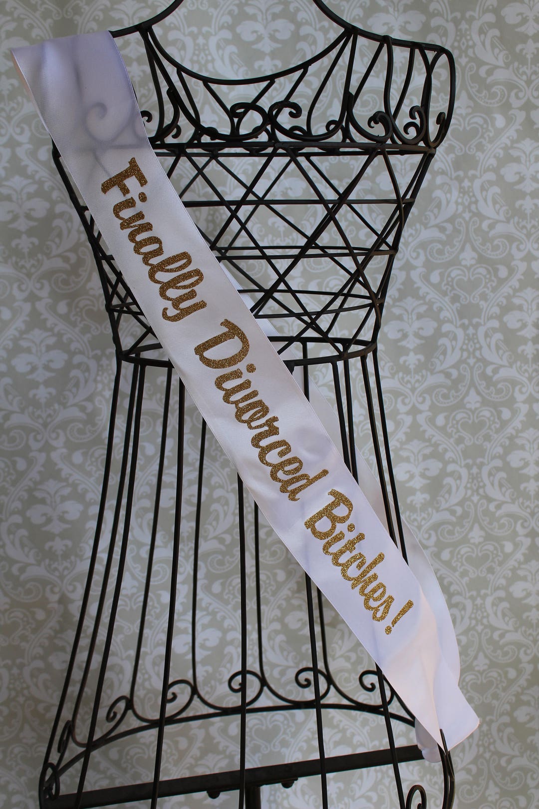 Finally Divorced Bitches Sash - Etsy