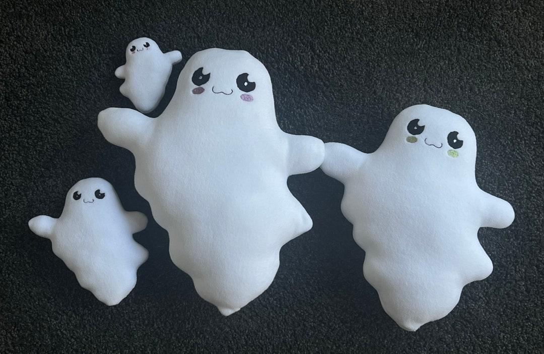 ITH Halloween Ghost Stuffy Embroidery File: Keyring, Heatbag, Dog Toy ...