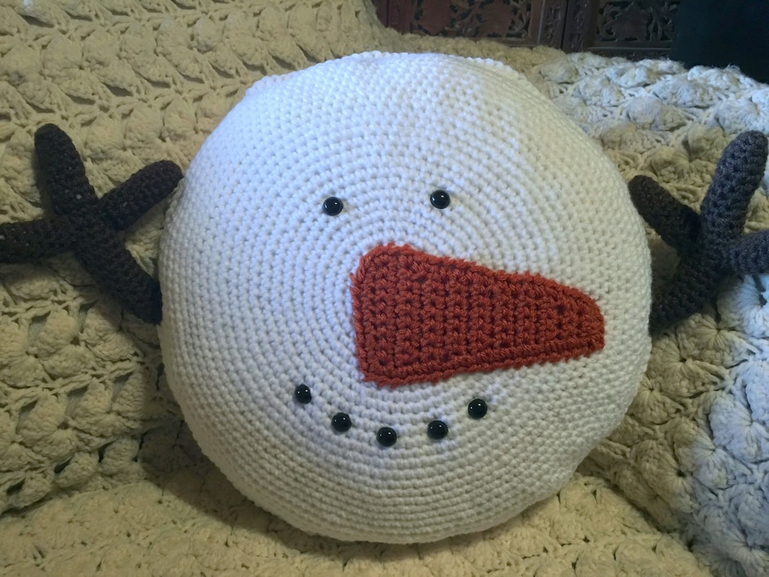 Crochet Snowman Pillow Pattern - Etsy