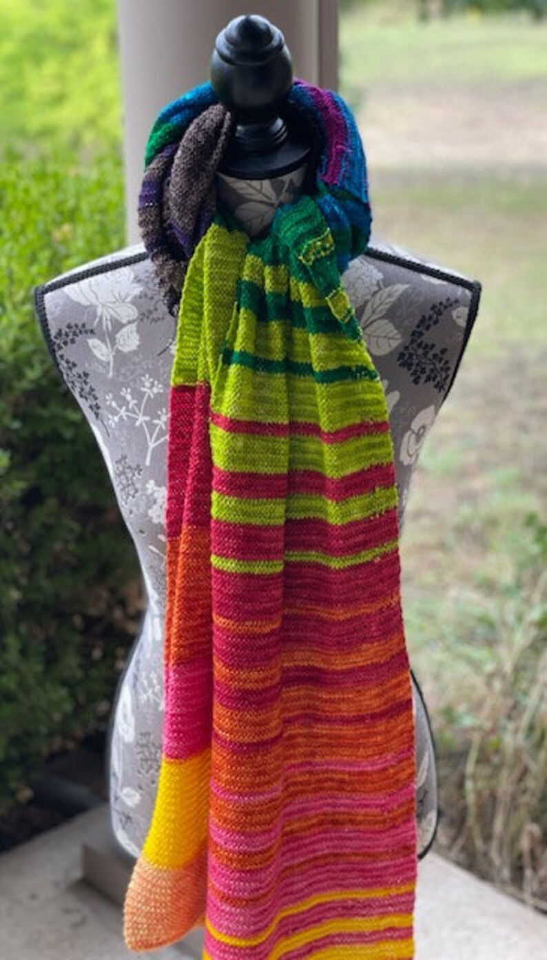 Fade to Black Scarf Knitting Pattern - Etsy