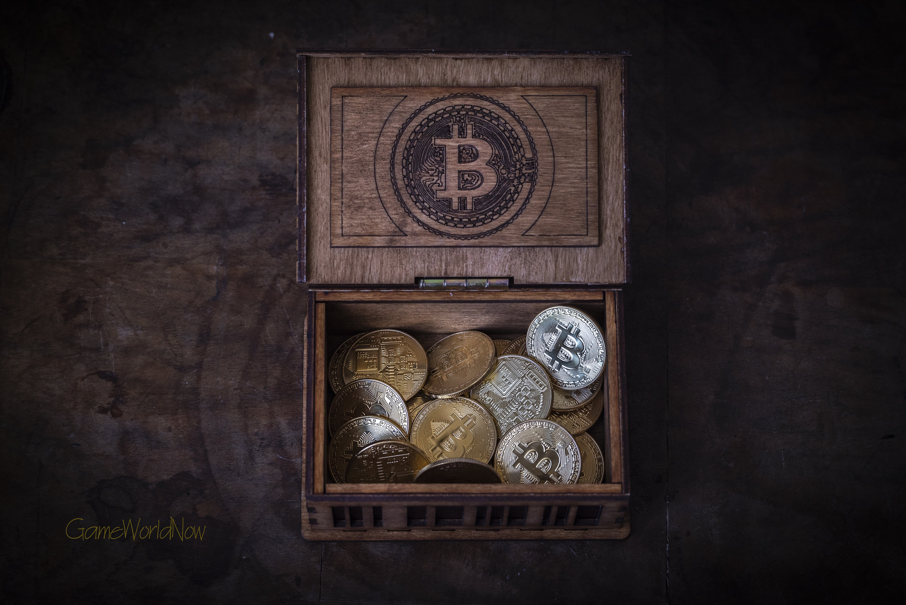 Bitcoin wooden box Bitcoin handmade box Bitcoin fan art | Etsy