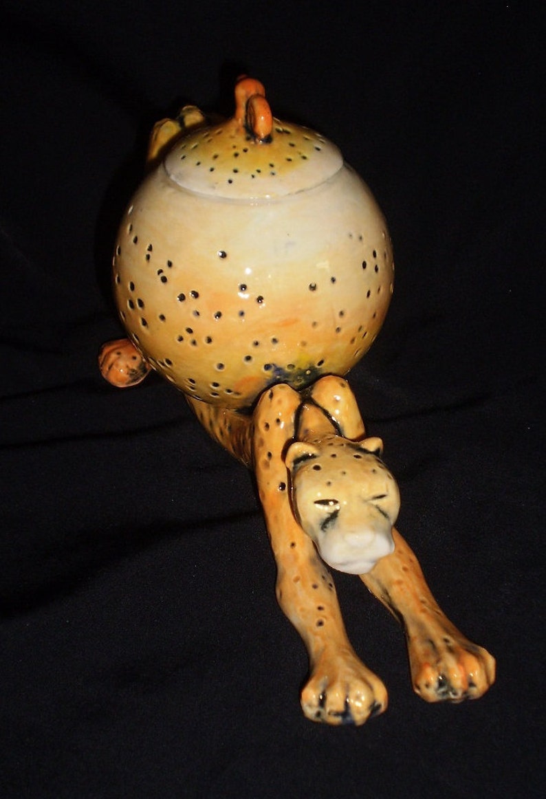 Porcelain Cheetah Figurine Art Pottery Miniature Statue-danisha ...