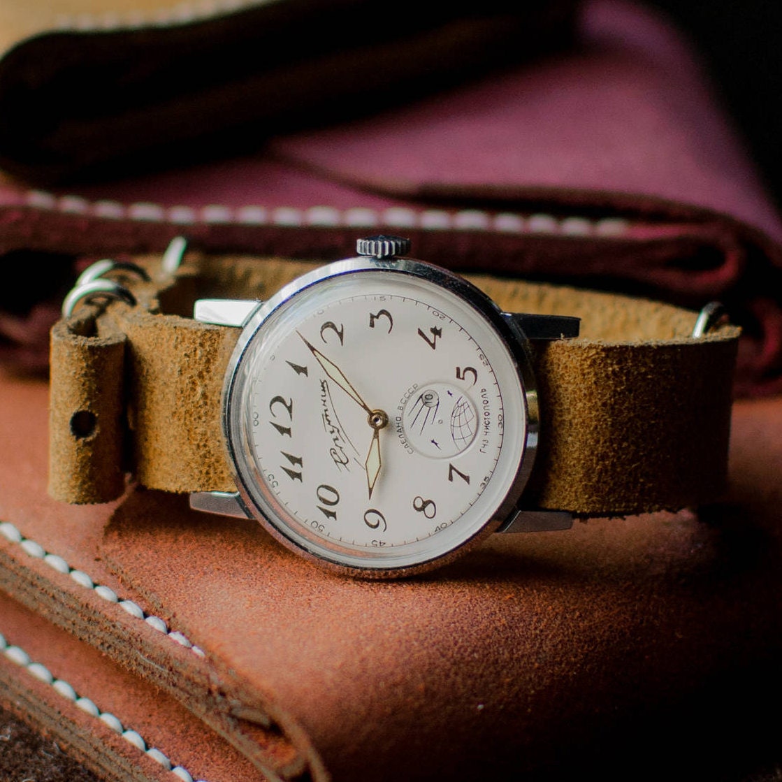 White wrist watches for men men watch wind up watch soviet | Etsy