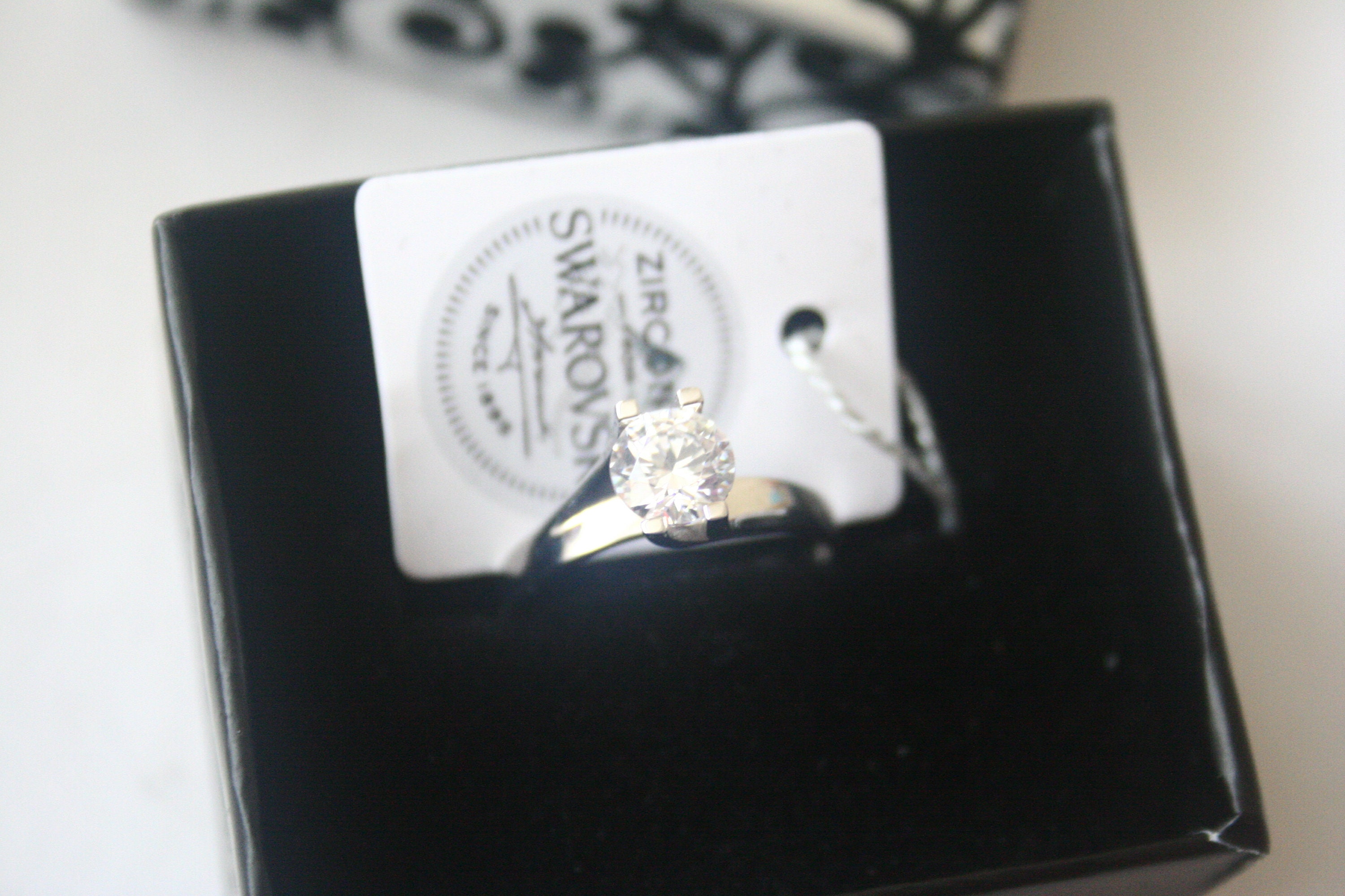 Swarovski Zirconia Ring Solitaire Wedding Band Ring Swarovski Promise ...