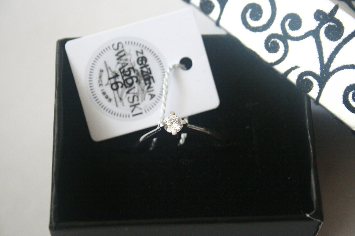 Swarovski Zirconia Ring Solitaire Wedding Band Ring Swarovski - Etsy