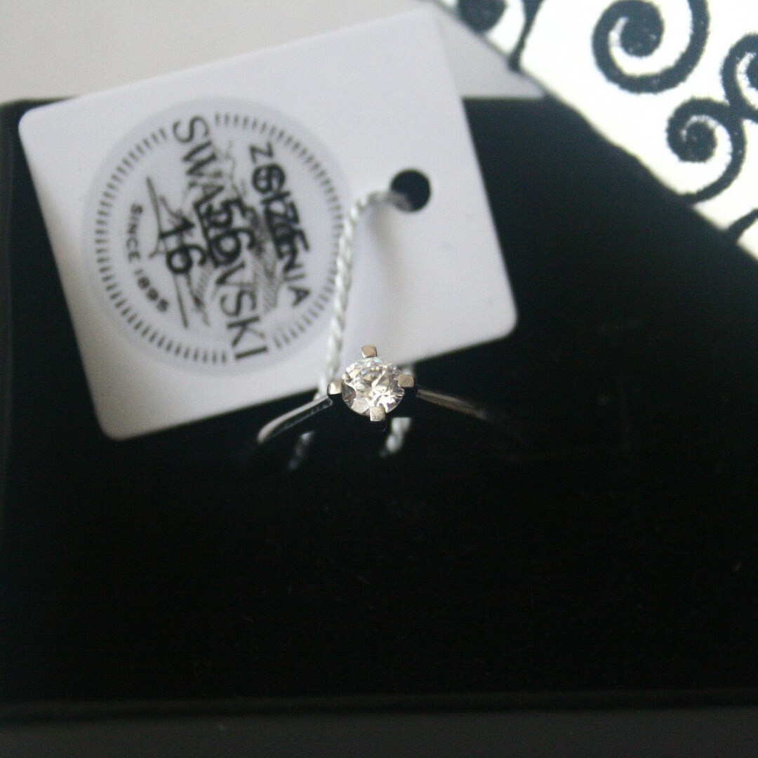 Swarovski Zirconia Ring Solitaire Wedding Band Ring Swarovski Promise ...