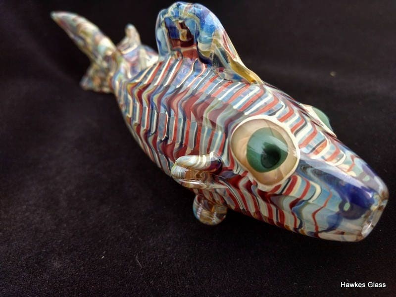 Color Changing Glass Fish Pipe