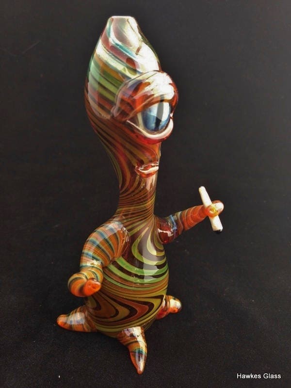 Glass Alien Pipe -Clearance- (Fumed Amber)