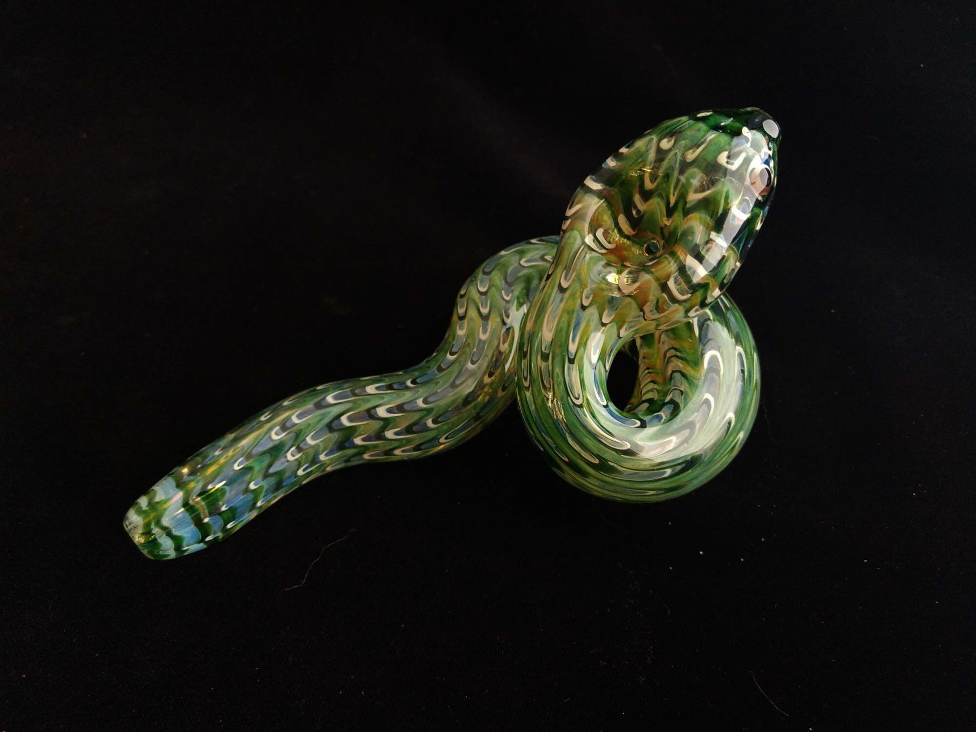 Snake Glass Pipe
