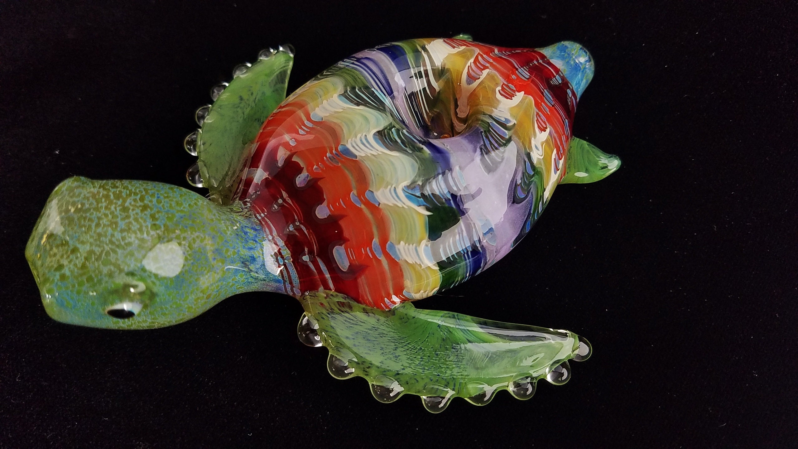Glass Sea Turtle Pipe (Rainbow Shell) | UV Glow | Color Changing ...