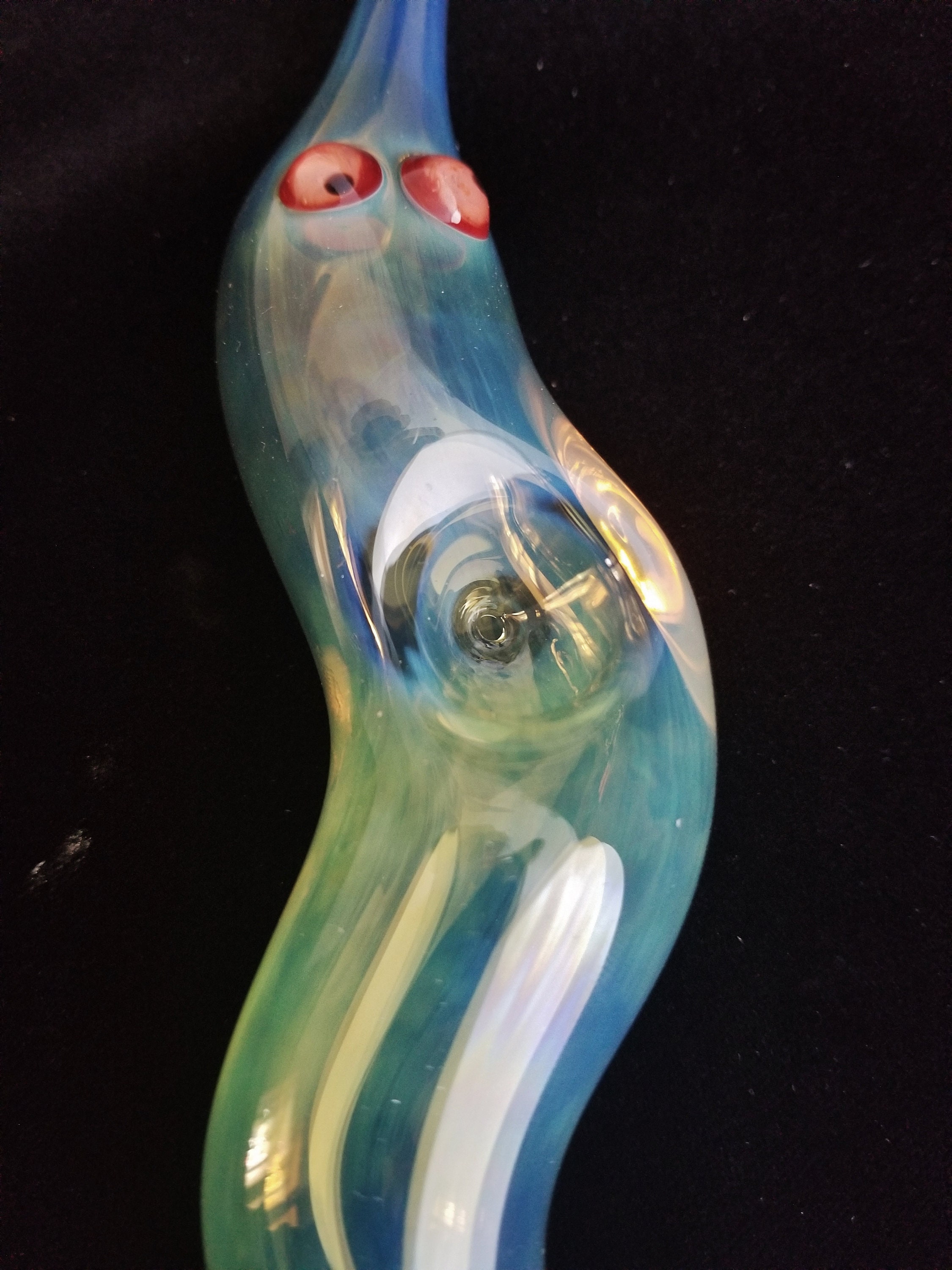 Glass Magic Worm Pipe (Red-Eye Version)| Color Changing | Unique Glass ...