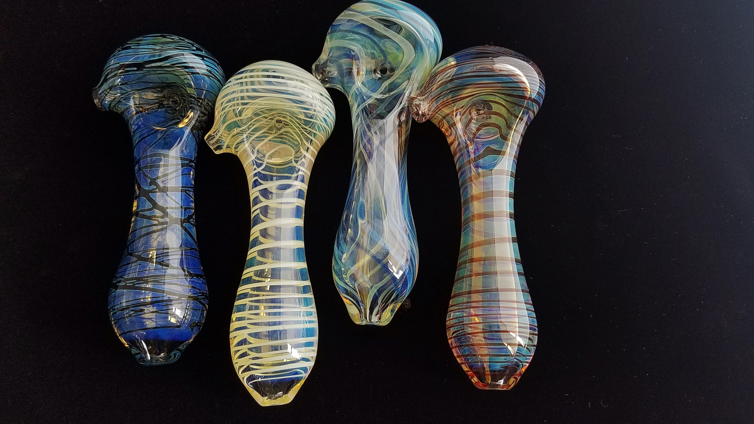 Colorful Glass Pipes (4 Pack) | Bulk Discount | Free Shipping | Pocket ...