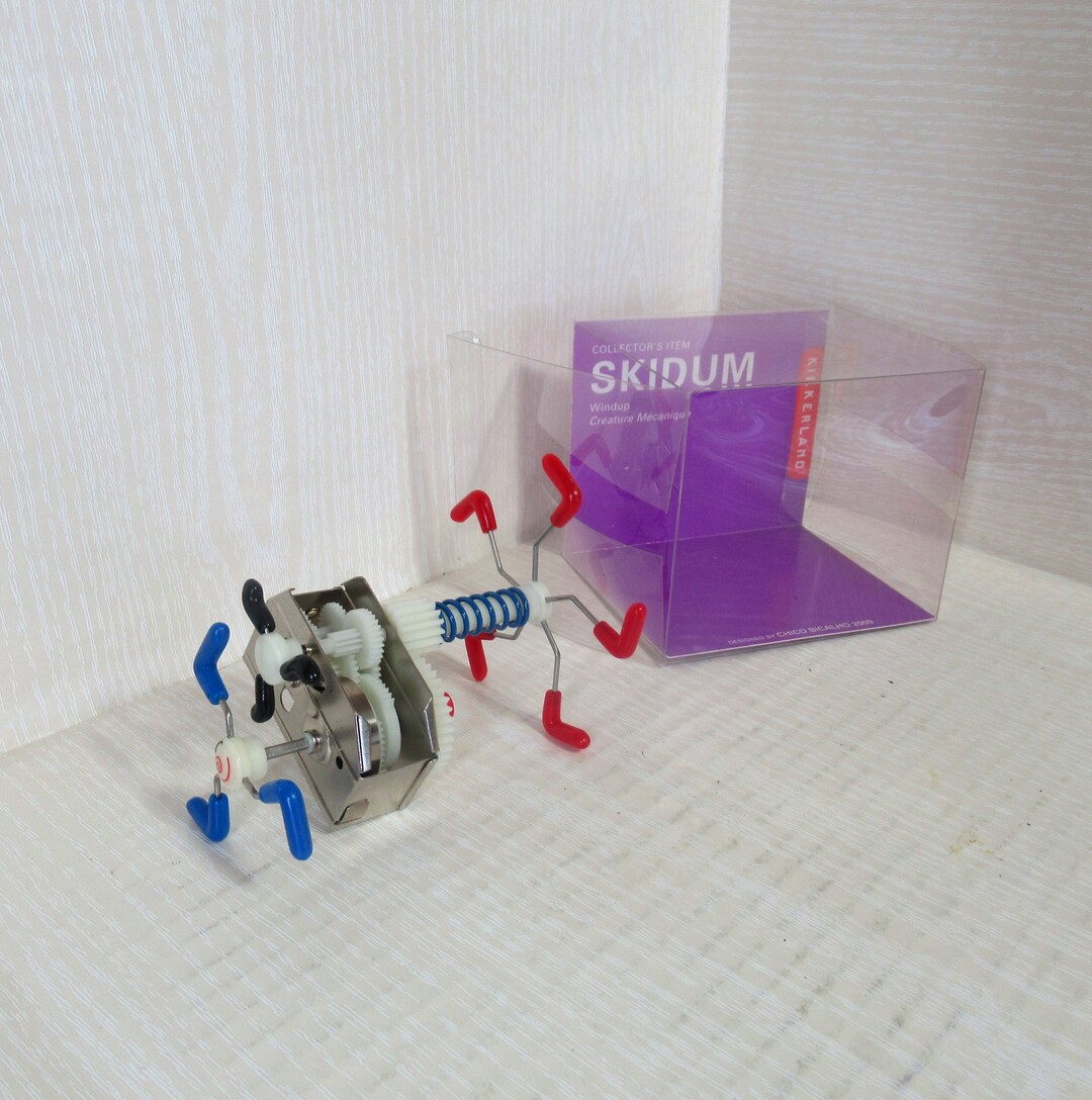 Kikkerland Skidum Wind up Mechanical Toy Chico Bicalho - Etsy