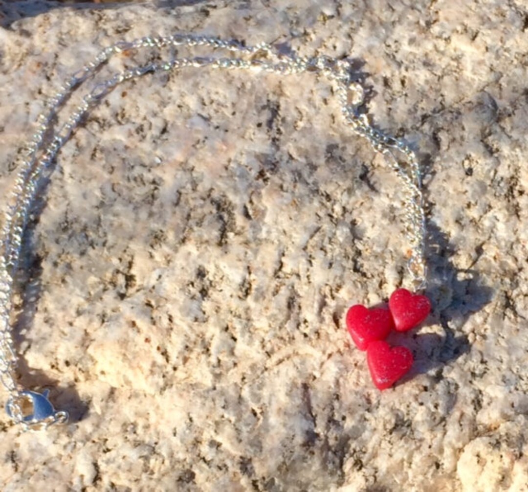 Pink & Glittery Triple Heart Necklace - Etsy