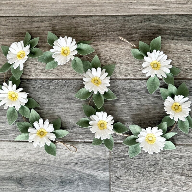 Daisy Garland - Etsy