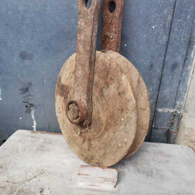 MASSIVE Antique Barn Hay Loft Pulley Wooden Light Fixture Primitive ...
