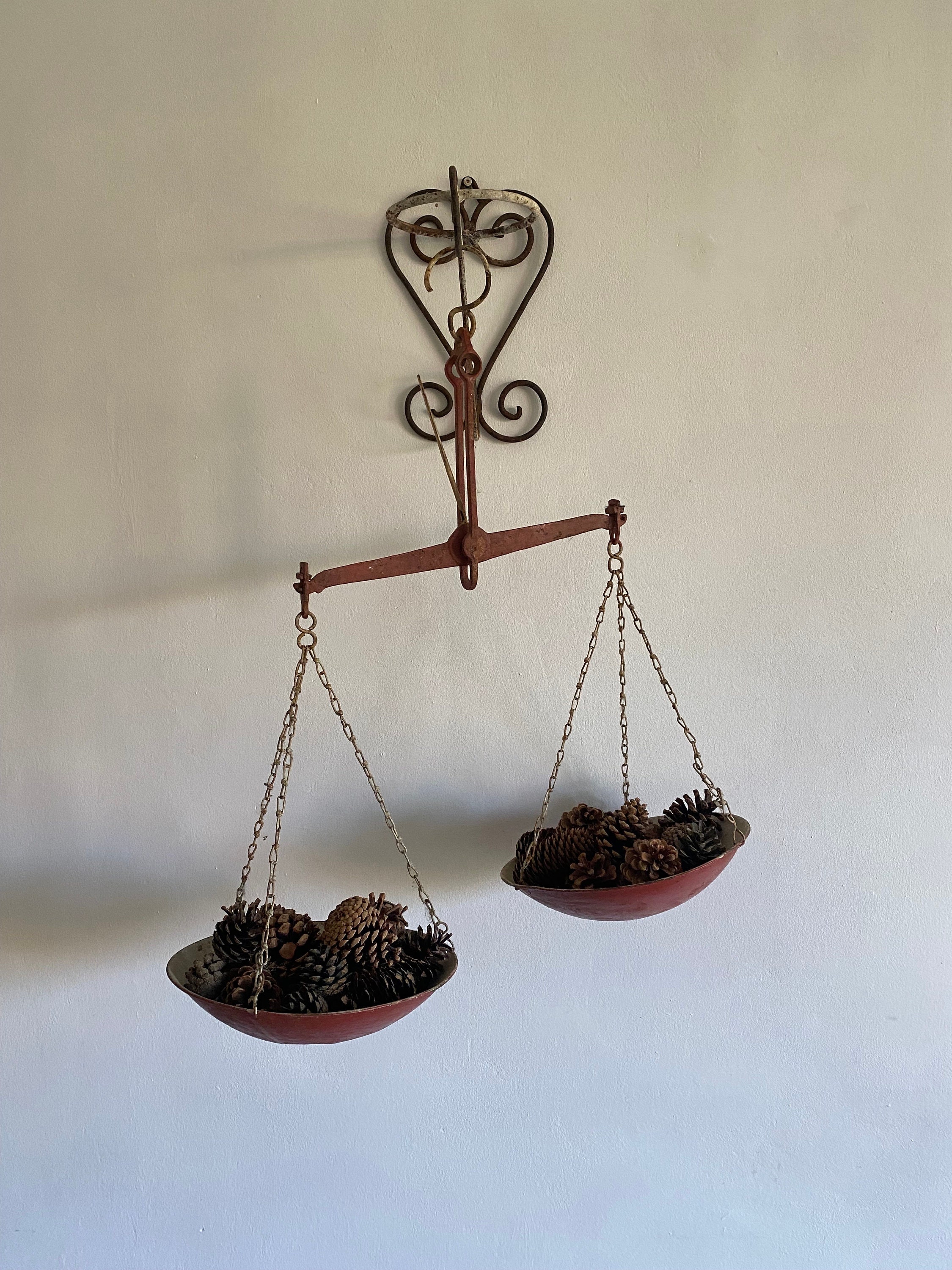 Hanging Kitchen Weighing SCALES Vintage Style - Solid Metal Mid Century ...