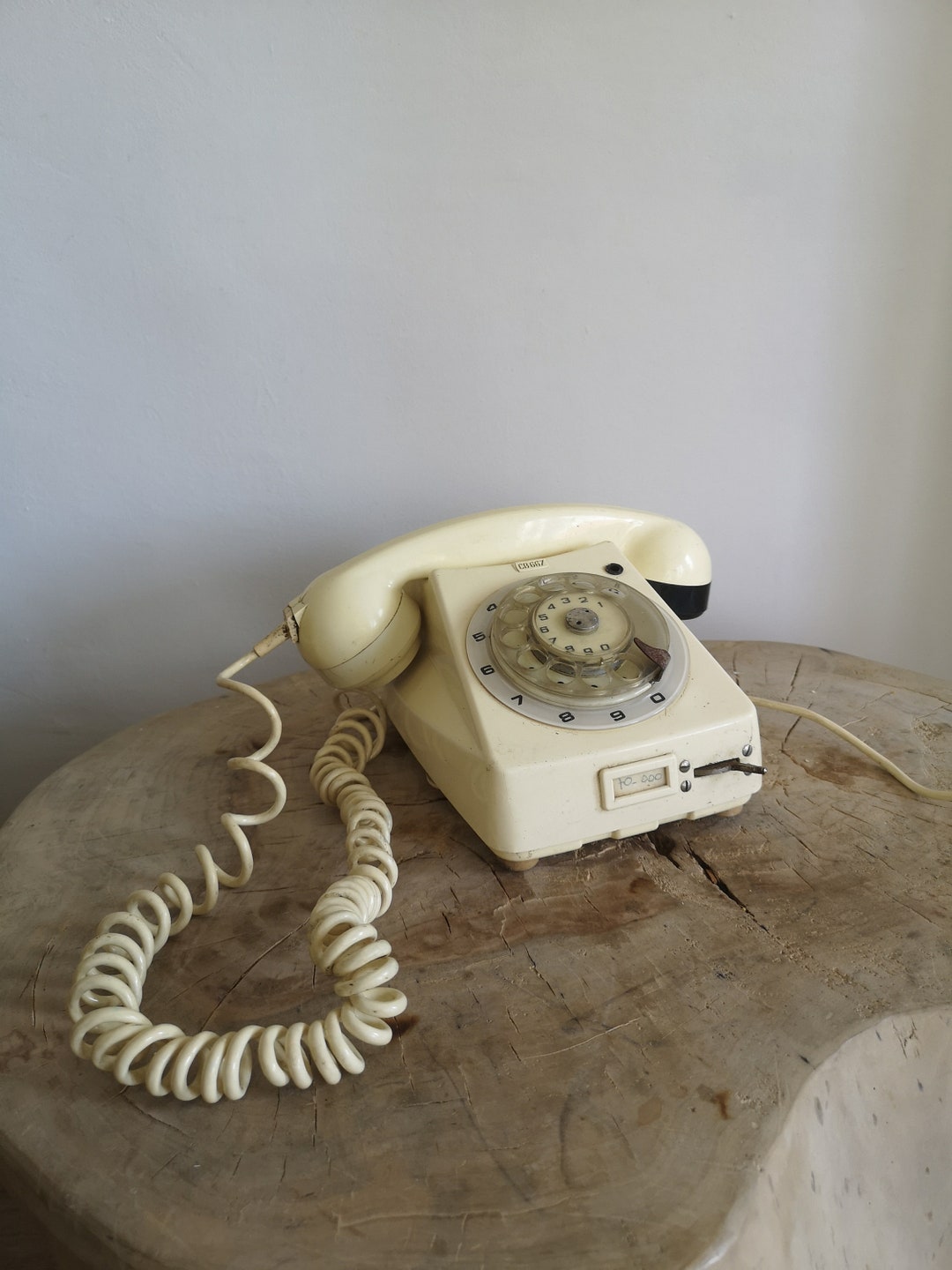 OLD Retro Rotary PHONE White and Black, Great Nostalgic Effect, Decor ...