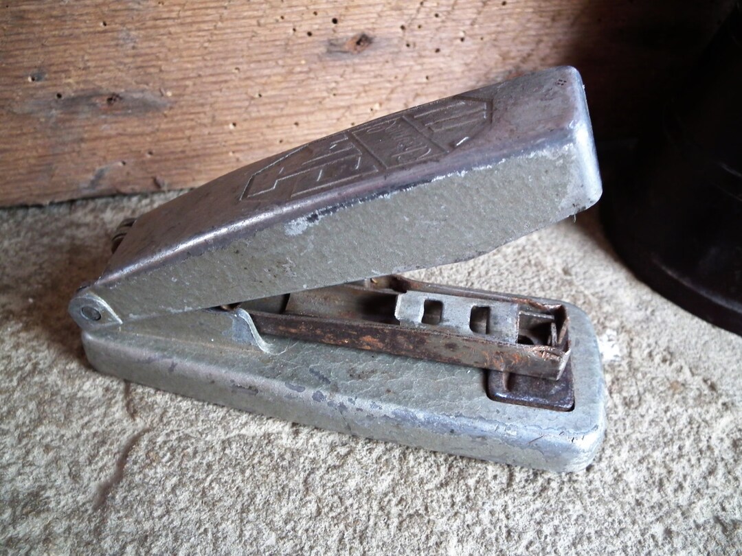 OFFICE COLLECTABLE Vintage Office Stapler, From the 1950's. Made in ...