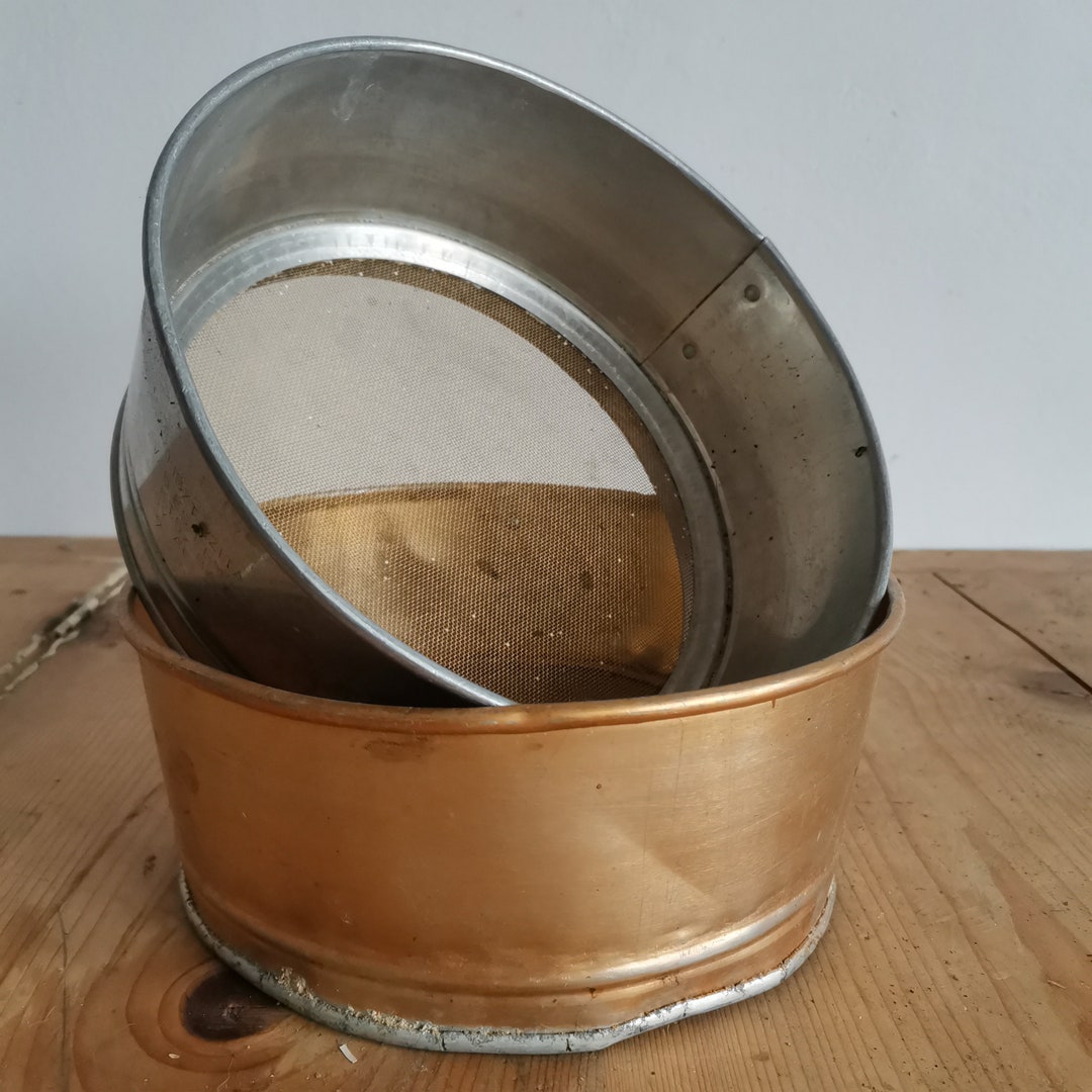 2x Retro Aluminium Sieves Flour or Seed Sifter Colander Baking Rustic ...