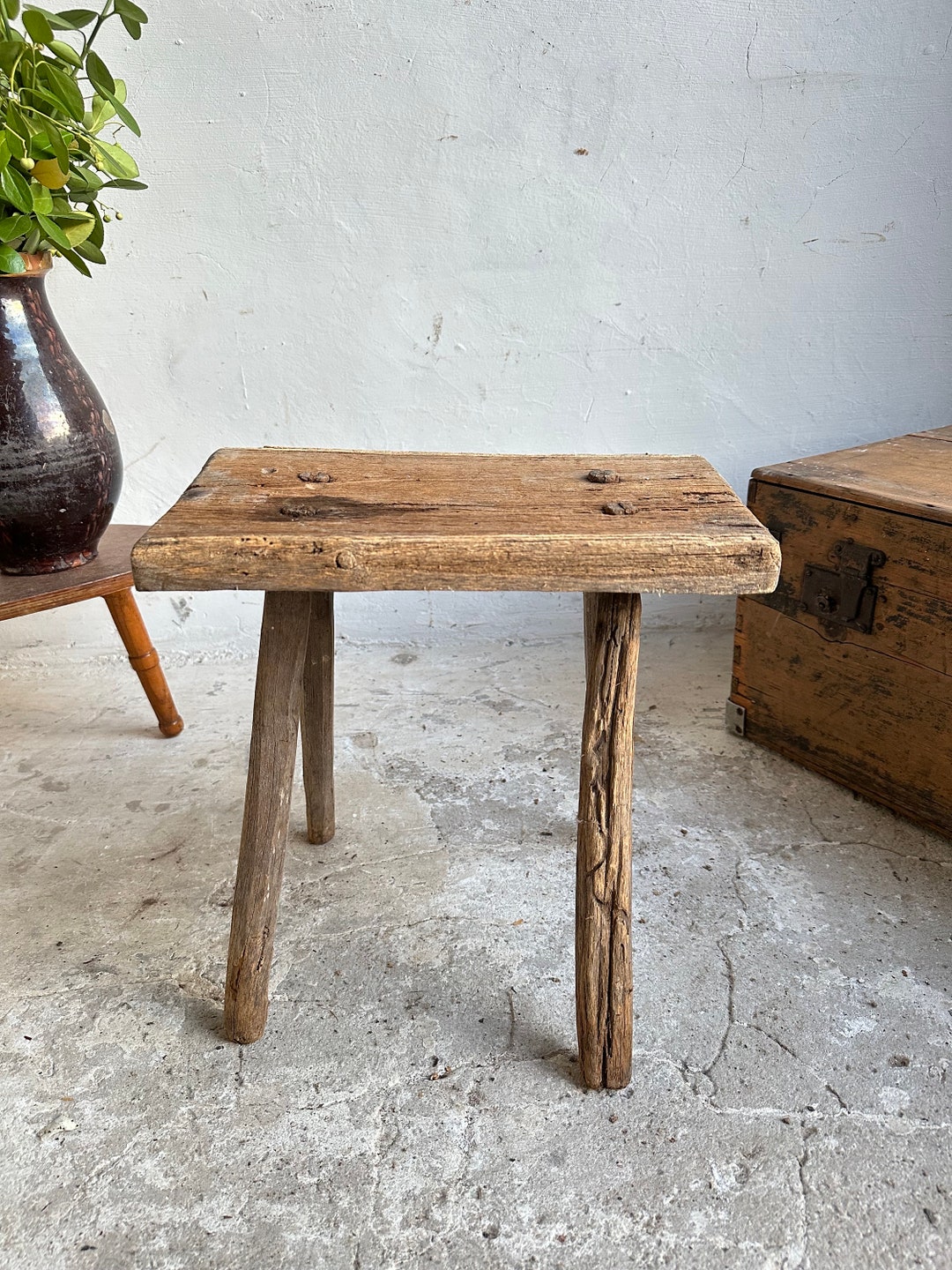 Vintage Rustic Hand-made Milking Stool or Primitive Bedside Occasional ...