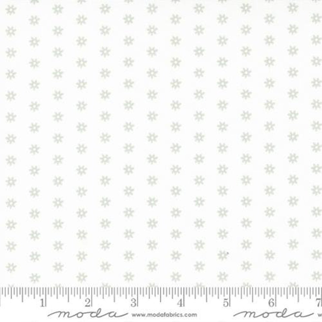 Berry Basket Daisy Dot Sugar by April Rosenthal of Prairie Grass for ...