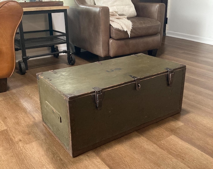 US Army Green Storage Trunk World War II Footlocker Padgitt Bros Co ...