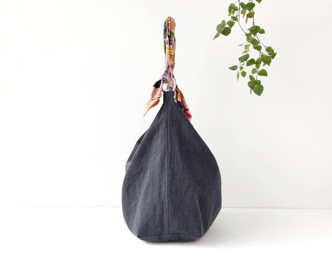 Black and pink reversible fabric hobo bag. Casual purse for | Etsy