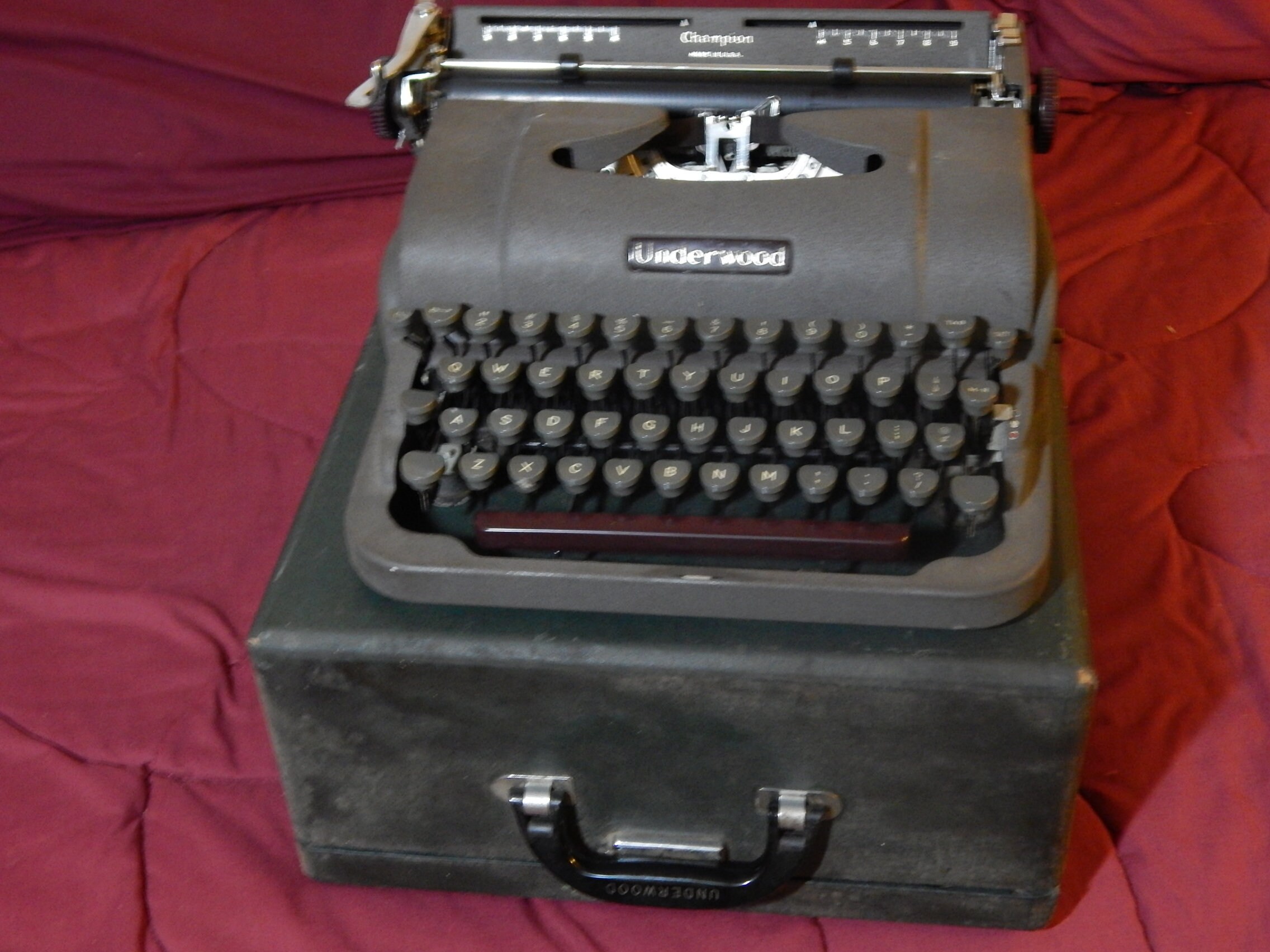 Antique Underwood Champion Portable Typewriter With Case - Etsy