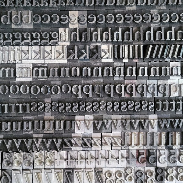 Metal Typeface - Etsy