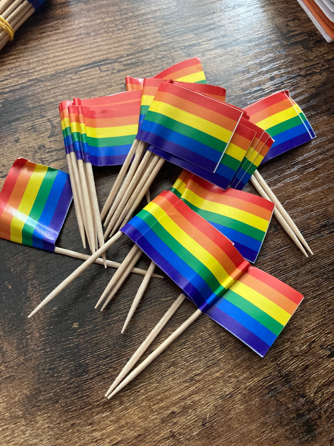 Pack of 50 X Vintage Retro Miniature Rainbow Flag Cocktail Sticks Picks ...