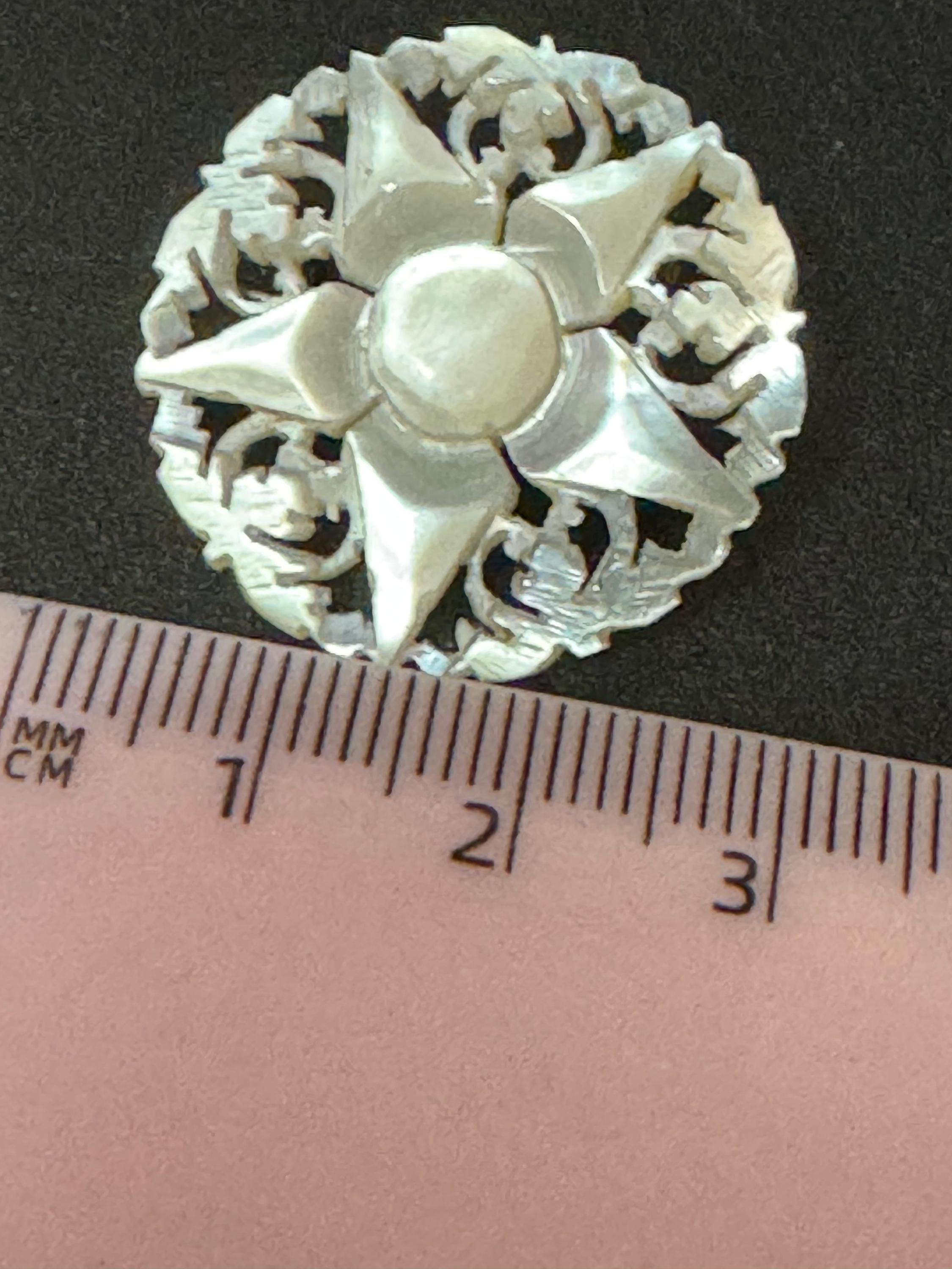 Vintage MOP Carved Cut Out Worked Mother of Pearl Round Brooch - Etsy