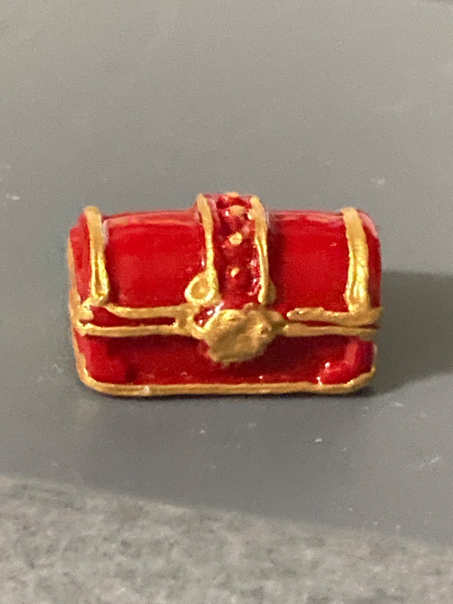 Miniature Deep Sea Pirate Treasure Chest Cake Topper Decoration Red ...