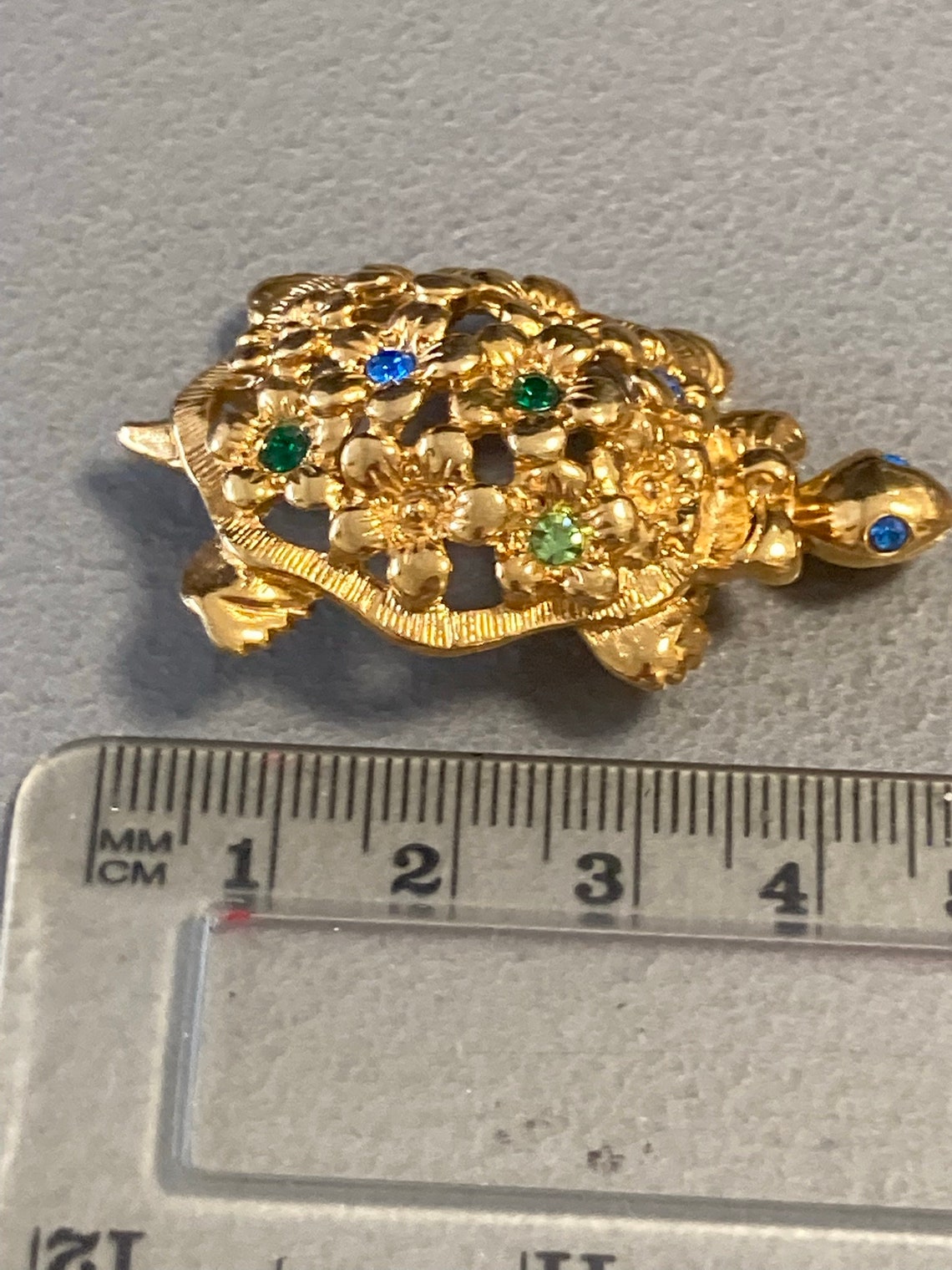 Retro gold tone turtle tortoise brooch rainbow rhinestone | Etsy