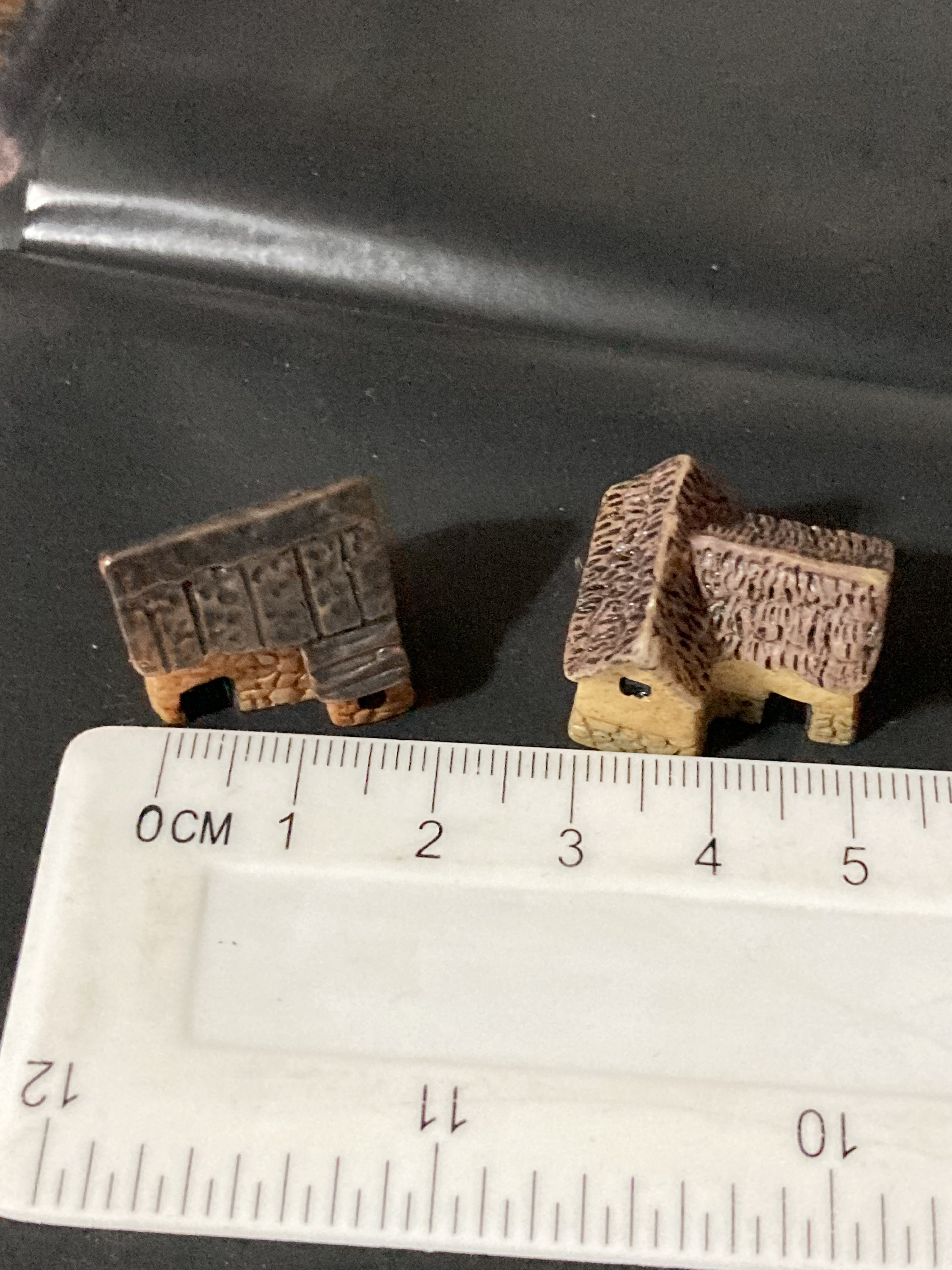 Set of 4 Miniature Plastic Cottages Houses Cake Toppers Micro Scenery ...
