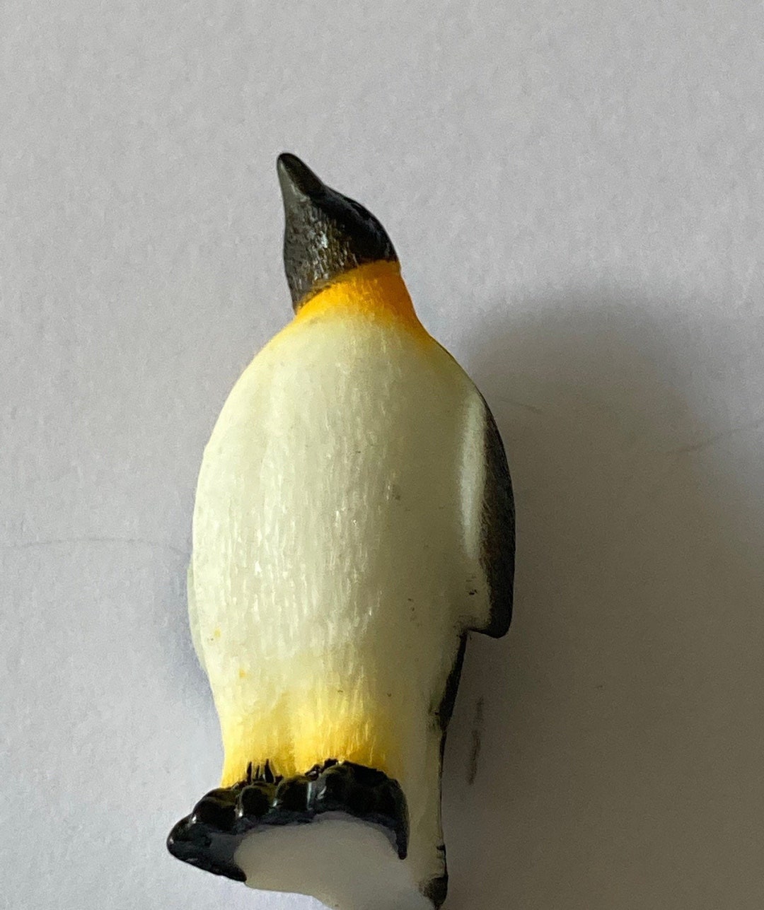 1 X PENGUIN Cake Topper Decoration Christmas Reusable Looking up Left ...