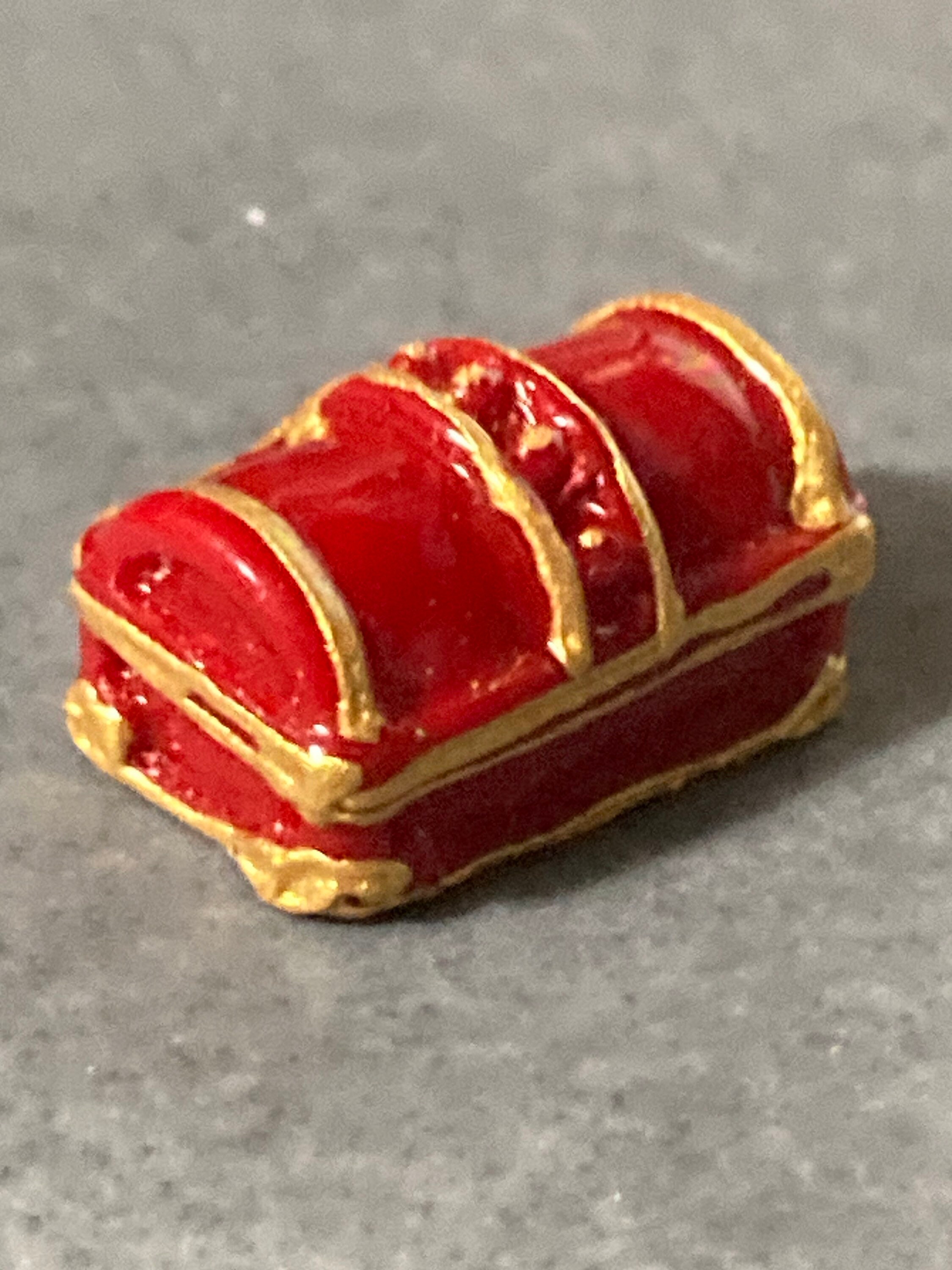 Miniature Deep Sea Pirate Treasure Chest Cake Topper Decoration Red ...
