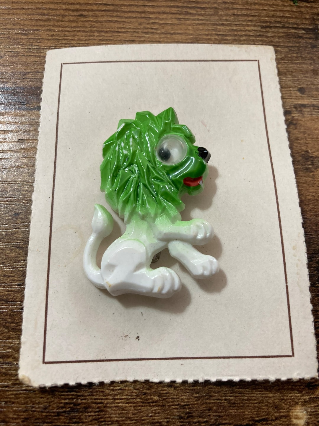 Vintage 1940s Green Rampant Lion Celluloid Brooch Early Plastic - Etsy