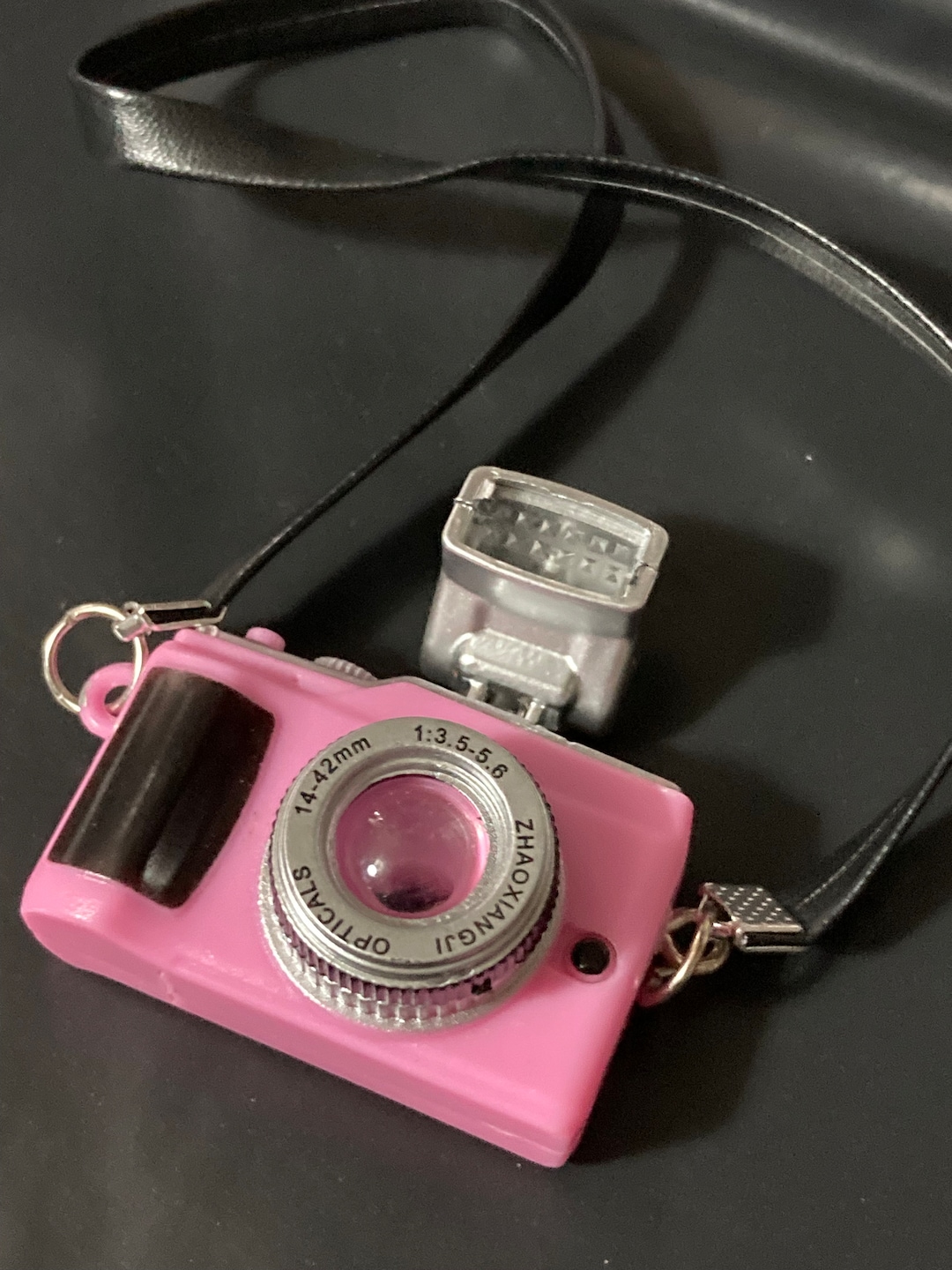 Pink Novelty Flashing Miniature Camera Cake Topper Decoration It ...