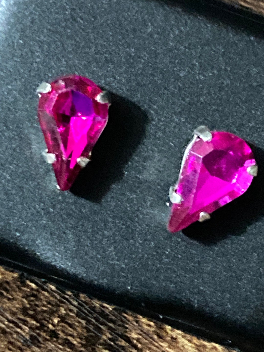 Bright Pink Glass Rhinestone Teardrop Crystal Earrings Pierced 15mm - Etsy