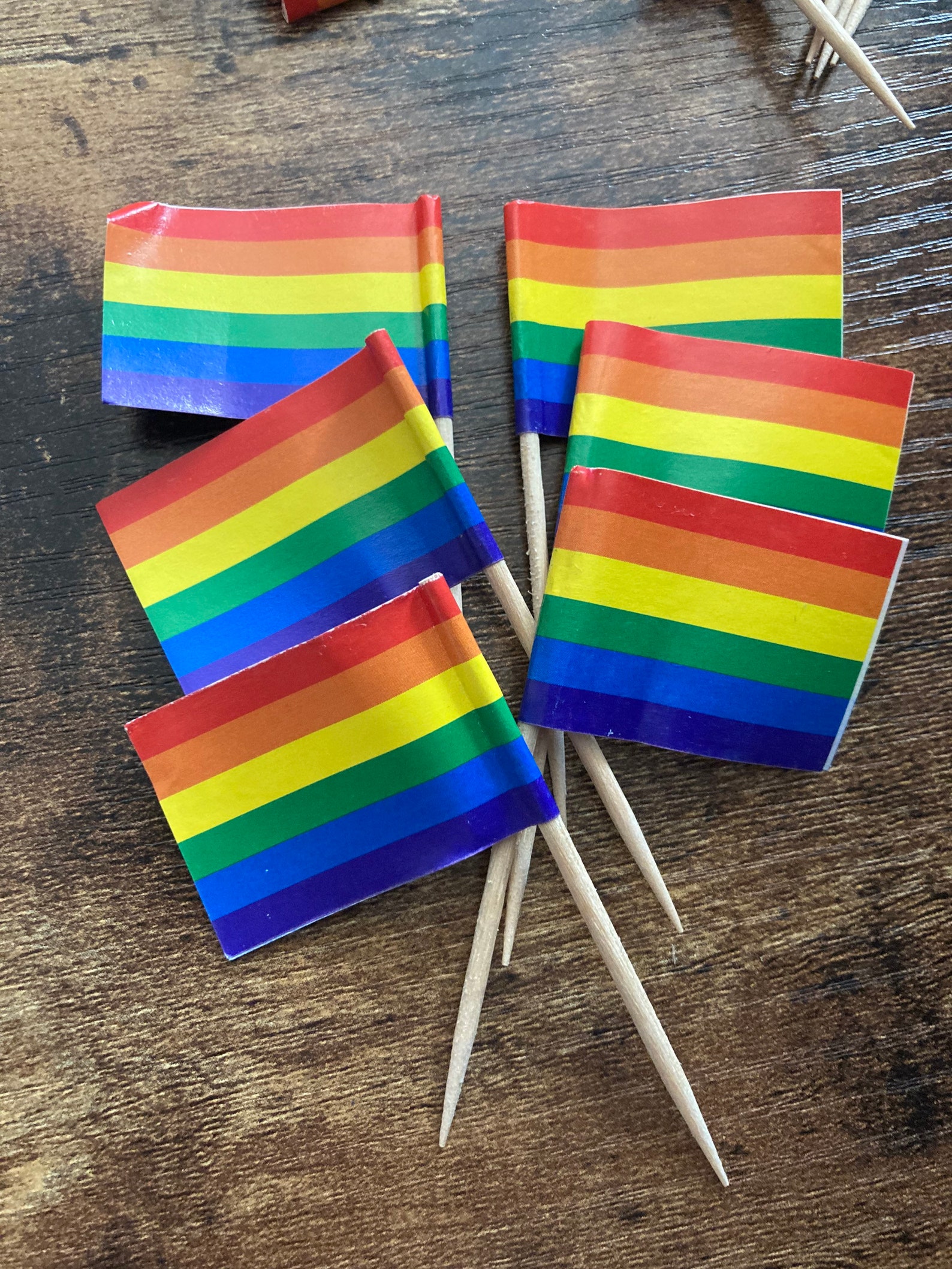 Pack of 50 X Vintage Retro Miniature Rainbow Flag Cocktail Sticks Picks ...