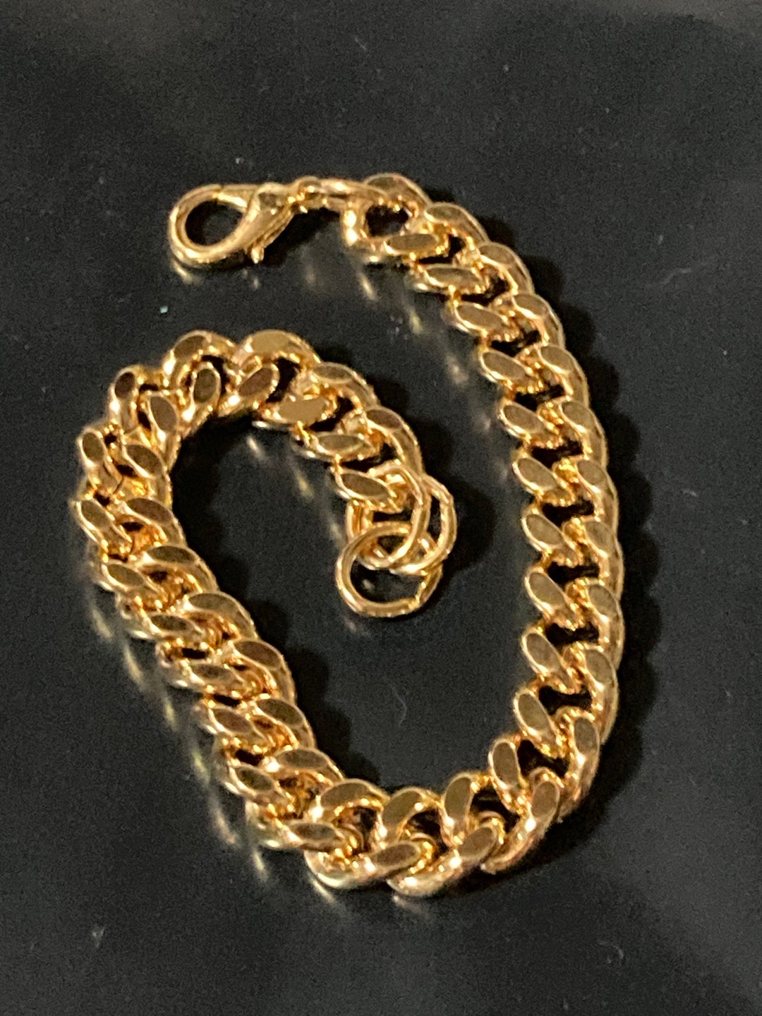 Gold Plated Chunky 8mm Wide Flat Curb Link Chain Bracelet 19cm Long ...