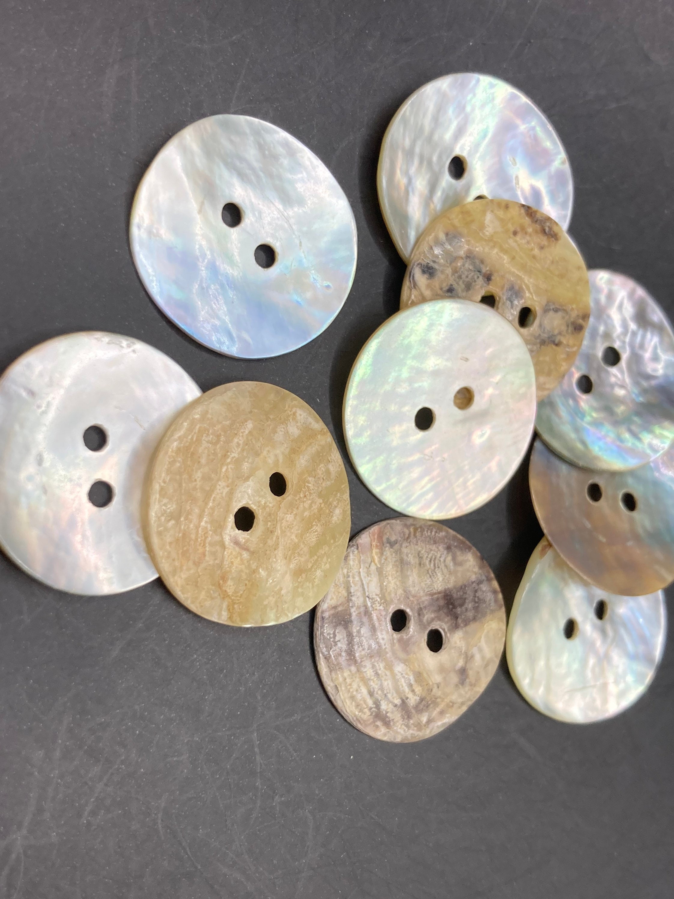 10 X 20mm Large Round Natural MOP Mother of Pearl Buttons - Etsy