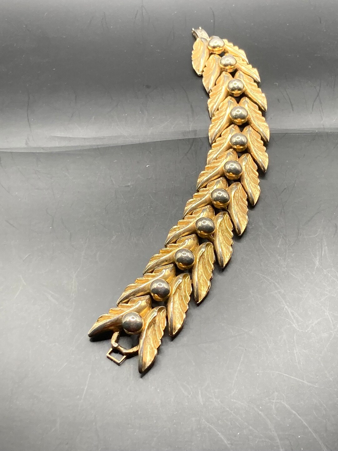 Vintage Gold Tone Textured Leaf Chain Link Bracelet Panel Link 19.5cmx ...