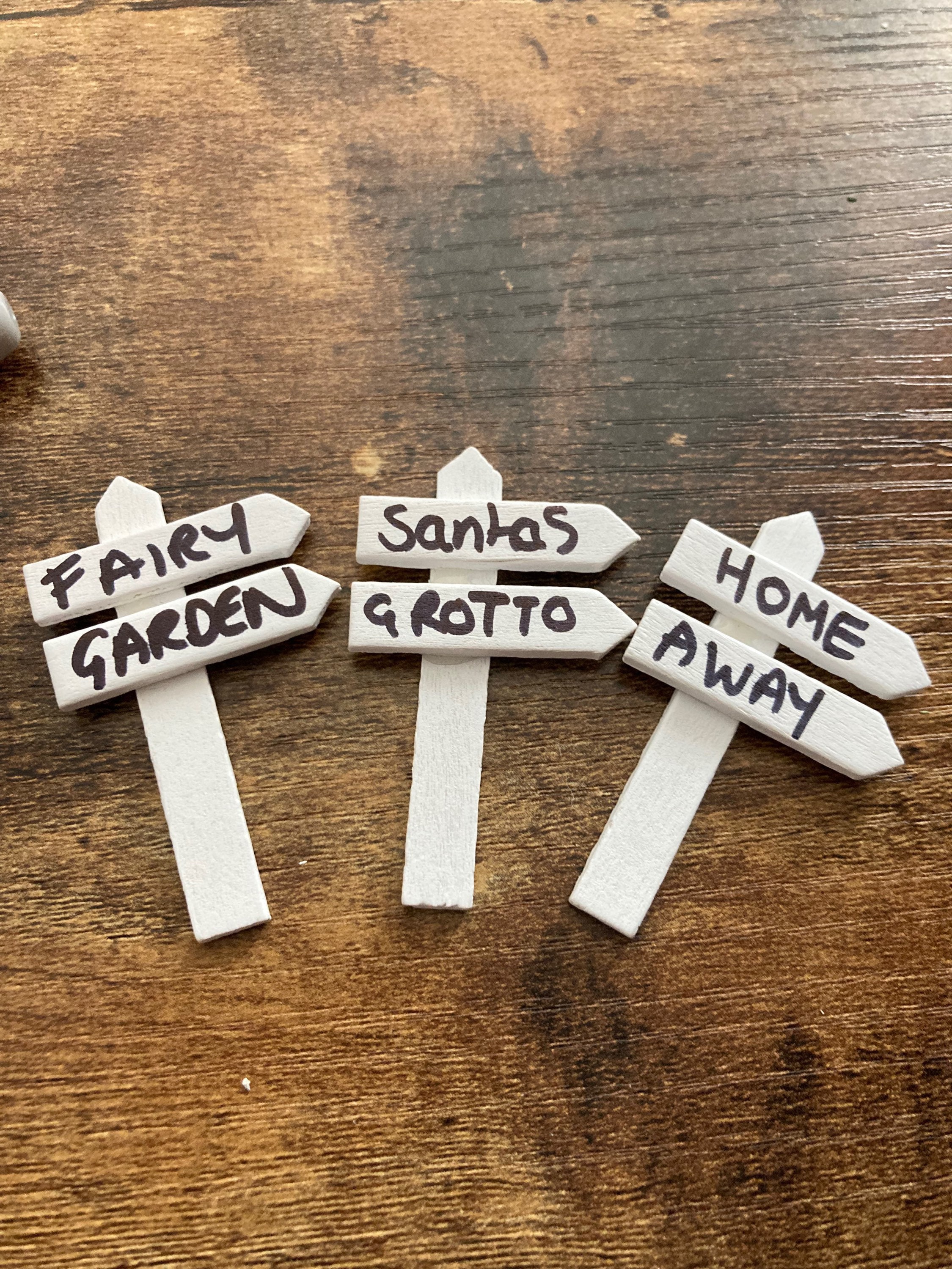 Wooden Street Sign Post Cake Topper, Write Your Own Words - Etsy UK