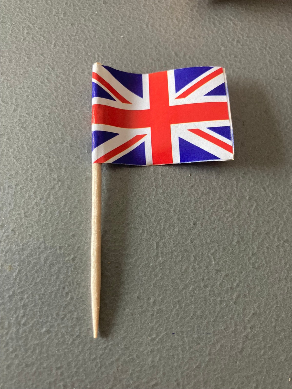 Pack of 50 X Union Jack Flag Cocktail Sticks Kings Coronation Cupcake ...