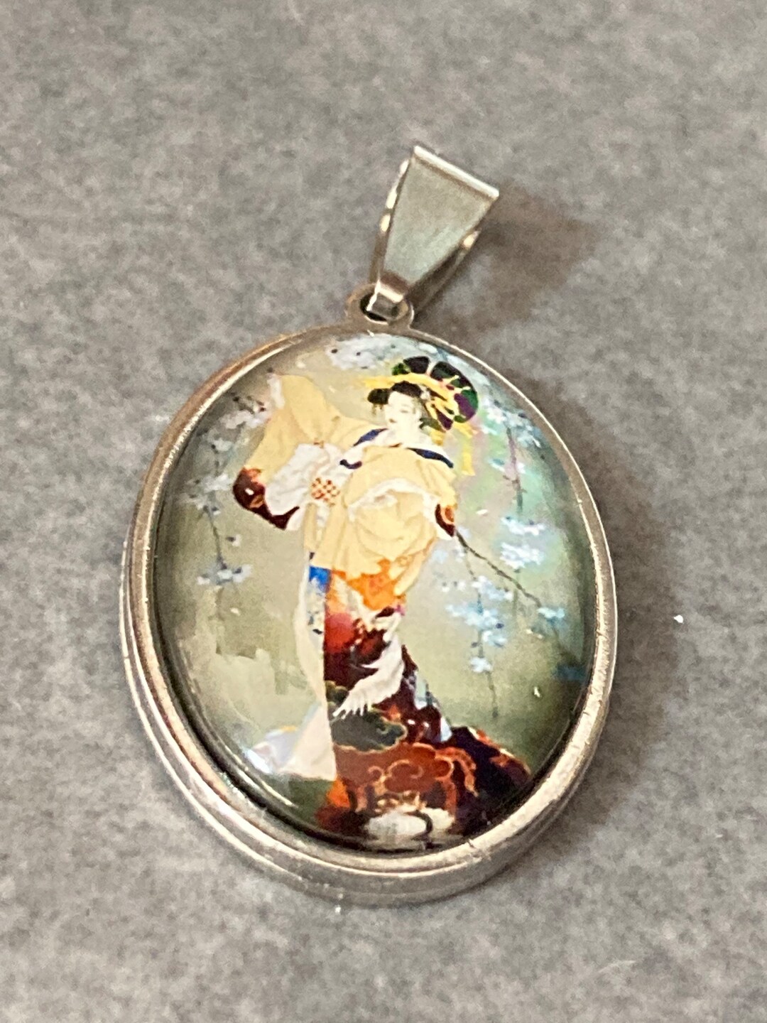 Japanese Geisha Girl Stainless Steel Oval Pendant - Etsy