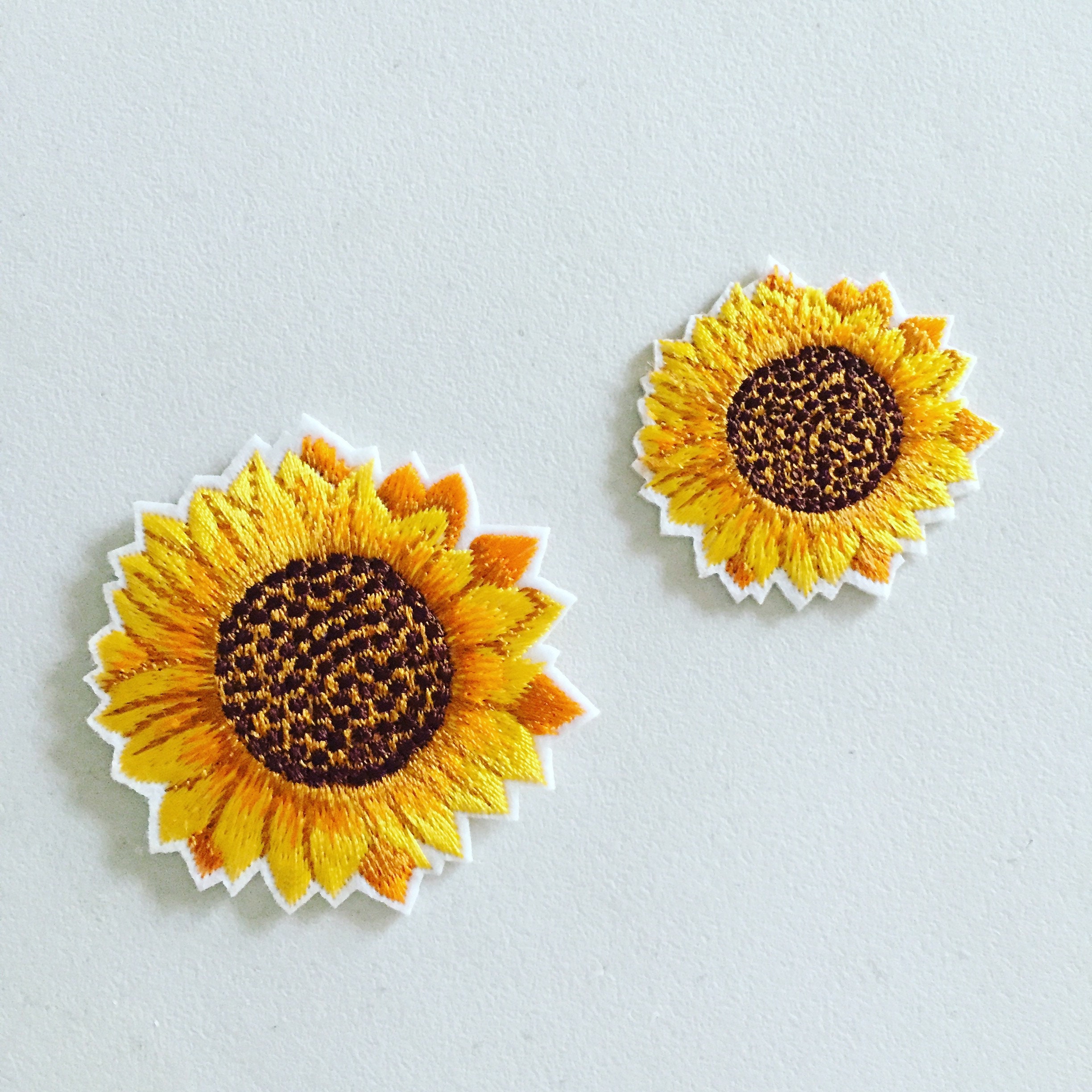 Sunflower Iron-on Patch Yellow Flower Badge Flowery Patch - Etsy